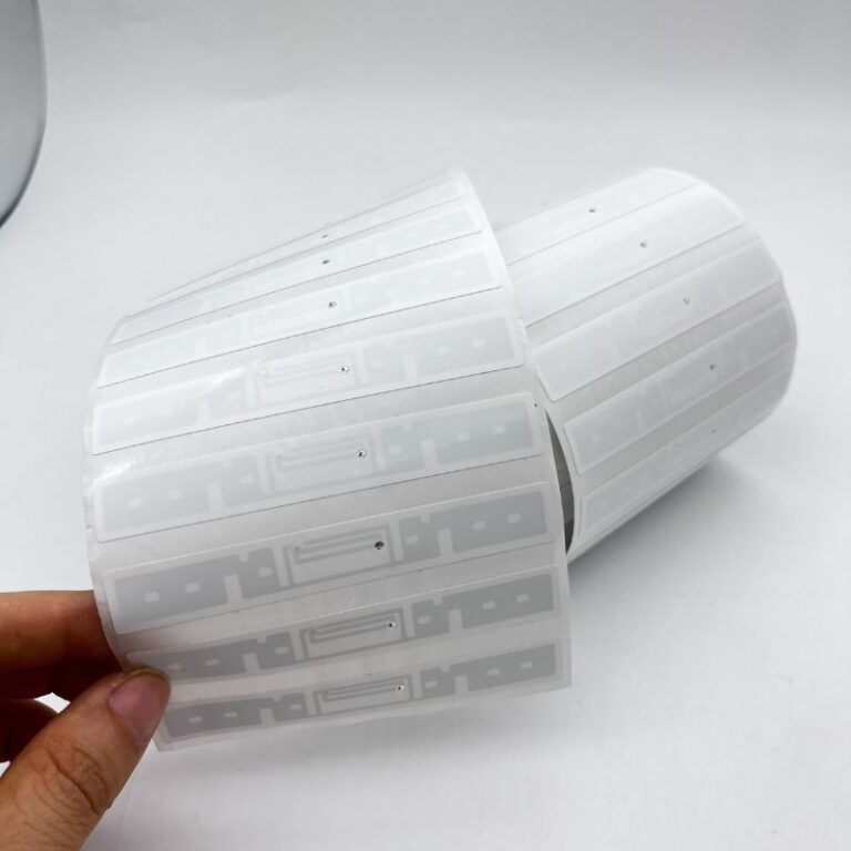 RFID Passive Tag Labels for Logistic Warehouse Management