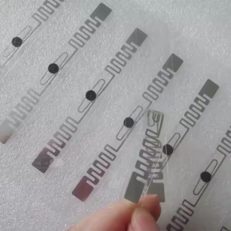 Long Range UHF Custom RFID Tag for Vehicles Windshield